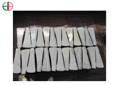 China High Cr White Iron Stepped Rod Mill Liners Longer Service Life EB5031 for sale