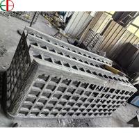China Heat Treatment Tooling Tray Frame Steel Casting Alloy For Furnace Bottom Plate Casting Services Product for sale