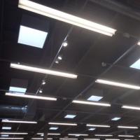 China Low UGR 8 Foot 6000K Linear Indirect Lighting With Reflector for sale
