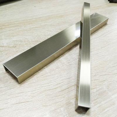China Champagne Gold PVD Stainless Steel U-Shape Tile Trim Strips 200-400cm Length, 10-50mm Dimensions for Interior Decoration for sale