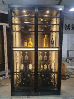 China Custom Stainless Steel Wine Display Cabinet 110/220V Multi-Zone Compressor Refrigerator for sale