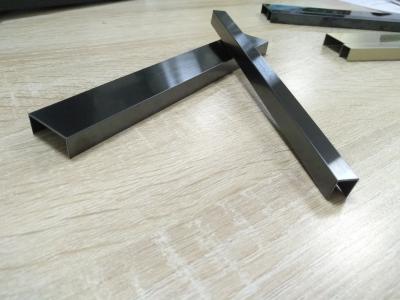 China PVD Plating Titanium Colored Stainless Steel U-Shape Edge Trim Strip 10x2438mm for sale