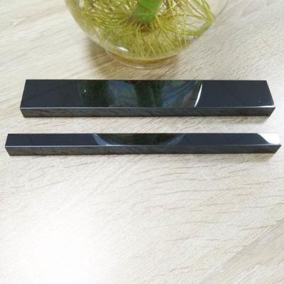 China PVD Colored Stainless Steel U-Shape Edge Trim 304 Grade 3000mm Hairline Rose Gold for sale