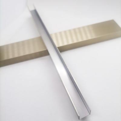 China 304 Gold Mirror Polished U Shape Stainless Steel Tile Edge Trim 10mm 20mm for Hotel Decoration for sale