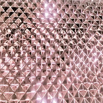 China Colorful Diamond Embossed Stainless Steel Plate 304 1219x2438mm for Hotel Ceiling Wall Decoration for sale