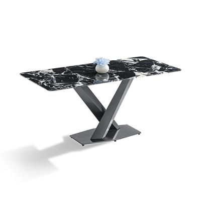 China Custom Stainless Steel Dining Table with Titanium Coating - 15-30 Day Lead Time, Multiple Grade Options for sale