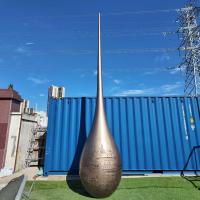 China 316L Stainless Steel Water Drop Sculpture Rose Gold Antique Brass Finish 2m Height for Architecture Project for sale