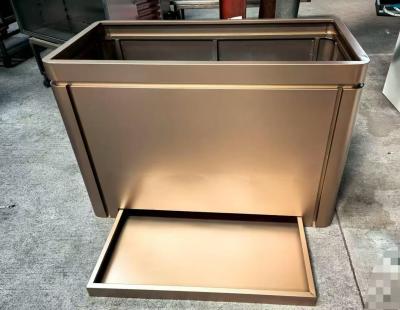China OEM Polished Stainless Steel Large Planter Box 304 Grade Custom Size for sale