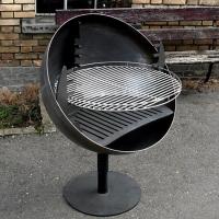 China Rotatable Corten Steel Fire Globe Grill with 85cm Diameter and 6-Level Adjustable Grate for sale