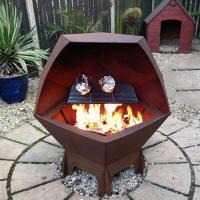 China Decahedron Corten Steel Outdoor Fire Pit and BBQ Grill 80x80 cm for sale