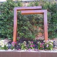 China Corten Steel Double L Garden Water Feature Rain Curtain Fountain 120cm for sale