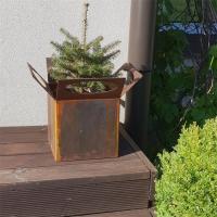 China Natural Rusty Color Corten Steel Planter Pot 25x25x25cm with Drain Holes for sale