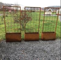 China Corten Steel Trough Planter with Trellis 800mm Wide Rusty Red Pre-Rusted for sale