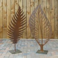 China Corten Steel Rusty Metal Garden Leaf Sculpture 60x26.5x123cm Outdoor Art for sale