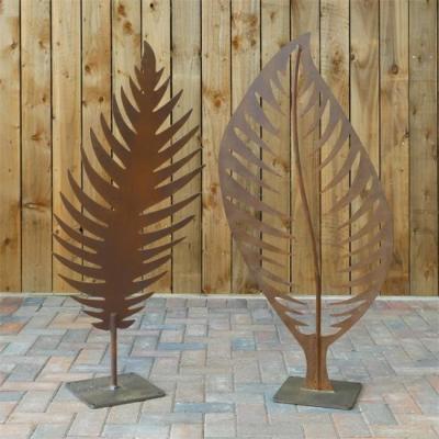 China Corten Steel Rusty Metal Garden Leaf Sculpture 60x26.5x123cm Outdoor Art for sale