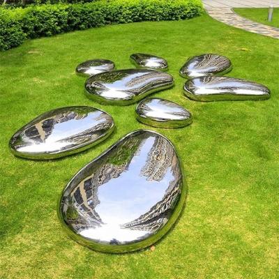 China 304 316 Stainless Steel Pebble Outdoor Metal Sculpture High Polished 2-4mm for Lawn for sale