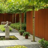 China Corten Steel Privacy Fence Panels 110x180cm Rusty Red Metal Garden Villa Protection for sale