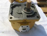 China Komatsu Hydraulic parts Gear Pump GD705R-1/2  07430-67100 for sale