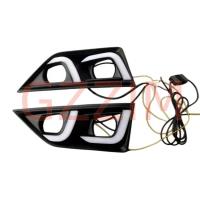 China ISUZU DMAX 2017 2018 2019 4x2 Car Light LED Fog Lamp Fog Light Cover for sale