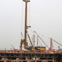 China Construction work TR400D Drill Rig Rotary Head 110m Depth 2500mm Diameter For Foundation Piling for sale