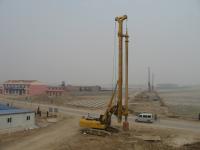 China Unique Pull Down Cylinder System Building Construction Rotary Drilling Rig  Diameter 1800mm and drilling depth 60m for sale