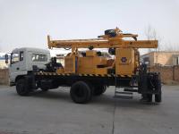 China SNR200C Crawler Mounted Waterwell Drilling Rig Full Hydraulic Drilling Rig To Drilling Water Well for sale