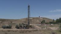 China Truck-mounted Waterwell Drilling Rig SIN250 With Dual Hydraulic Cylinder for sale