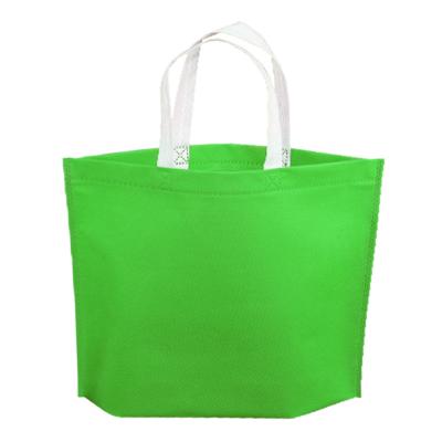 China Non Woven Garment Big Tote Bags Custom Printed Logo Recyclable Laminated 100-180 GSM for sale