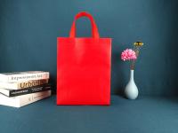 China Custom Logo PP Non Woven Shopping Bag 80GSM Biodegradable Reusable Grocery Tote for sale
