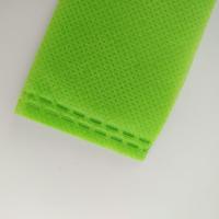 China Custom Non Woven T Shirt Shopping Bag 30x40cm Green Tote Handle Anti Pull for sale