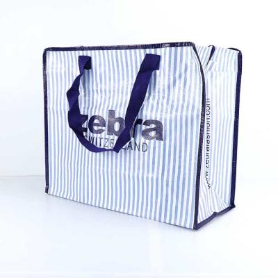 China UV Coating Polypropylene Woven Bags 200gsm Laminated Grocery Shopping Bags 70x50x21cm for sale