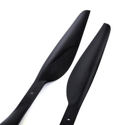 China FLUXER 18x5.9 Inch Glossy Carbon Fiber Drone Propeller 34g High Efficiency for sale