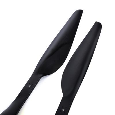 China 40x13.1 Inch Carbon Fiber Drone Propellers with 10mm Center Hole and 60kg Thrust Capacity for sale
