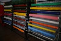 China Colorful 0.4mm Fireproof Fiberglass Welding Cloth Fiberglass Cloth Roll for sale