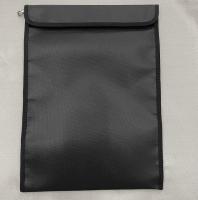 China 9.8 x 13.4 Inch Fireproof File Bag Money Holder Set Zipper Closure 1832 °F for sale