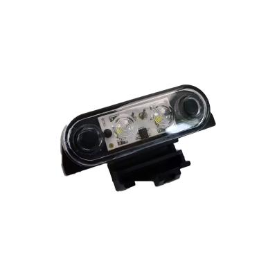 China Led Top Roof Cabin Lamp 84208821 Cabin Light For Volvo Spare FMX for sale