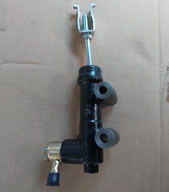 China 31420-36170 HIGH-PRECISION CLUTCH MASTER CYLINDER OEM REPLACEMENT FOR HINO TRUCK for sale
