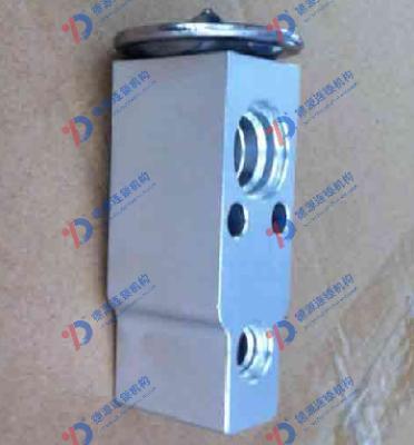 China HEAVY DUTY TRUCK SPARE PART S8851-51110 A/C EXPANSION VALVE OR HINO 700 TRUCK for sale