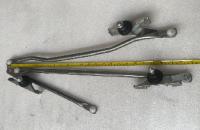 China TRUCK SPARE PART 1-83312113-1 FRONT WIPER LINK ASSY OEM REPLACEMENT FOR ISUZU for sale