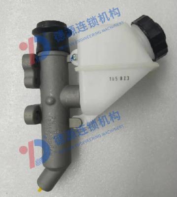 China TRUCK SPARE PART 1-60425208-4 HEAVY-DUTY CLUTCH MASTER CYLINDERFOR ISUZU for sale