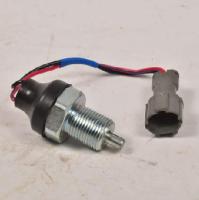China 82440082-0 HIGH DURABILITY BLACK RUBBER REVERSE LAMP SWITCH FOR ISUZU TRUCKS for sale