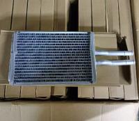 China PREMIUM ME751051 HEATER RADIATOR CORE REPLACEMENT FOR MITSUBISHI FUSO TRUCKS for sale