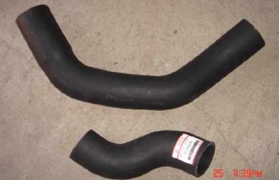 China ME298225 PREMIUM ENGINE COOLING UPPER HOSE FOR MITSUBISHI FUSO TRUCKS for sale