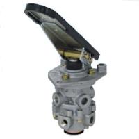 China MC807291 BRAKE FOOT VALVE ASSY REPLACEMENT FOR MITSUBISHI FUSO TRUCK MODELS for sale