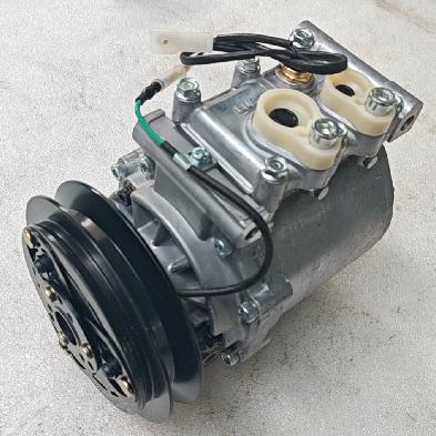 China MK447134 PREMIUM TRUCK AIR CONDITIONING COMPRESSOR FOR MITSUBISHI FUSO TRUCKS for sale