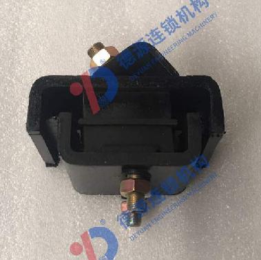 China ME052272 DURABLE RUBBER FRONT ENGINE MOUNTING FOR MITSUBISHI FUSO TRUCKS for sale