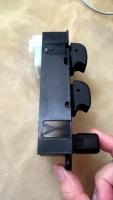 China 25400-01Z01 TRUCK PARTS AUTO POWER WINDOW LIFTER CONTROL SWITCH FOR UD TRUCK PARTS for sale