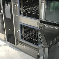 China Commercial 2 Tray Electric Combi Oven Multifunctional Smart Steam Oven Intelligent Cleaning for sale