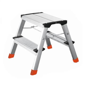 China Domestic Aluminium Platform Ladder  2x2 Steps  EN131 Certificated for sale