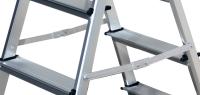 China Silver Multipurpose Aluminium Foldable Ladder 2x4 Steps For Painting for sale